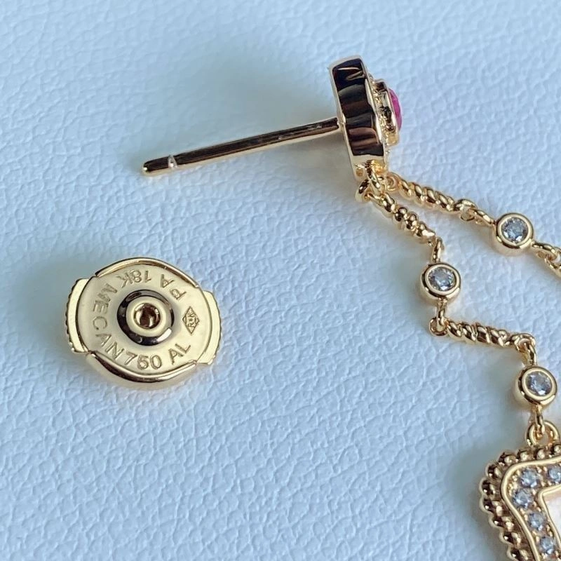 Perfect replica Qeelin Earrings