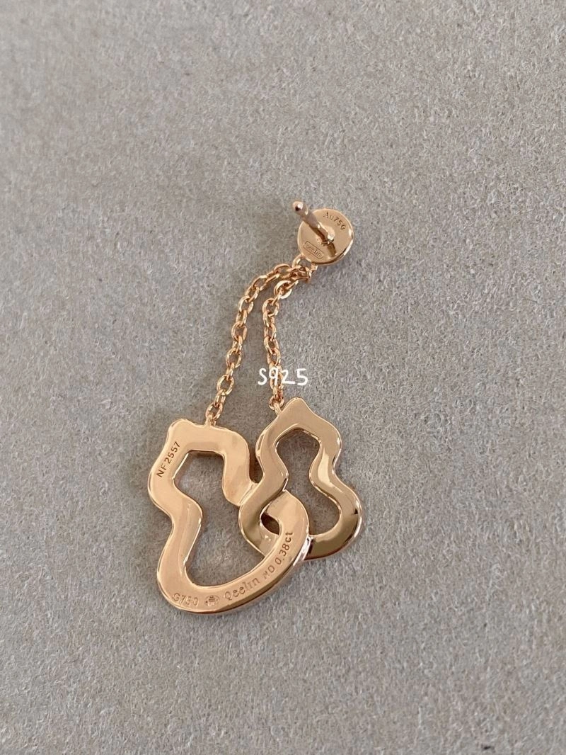 Qeelin Earrings