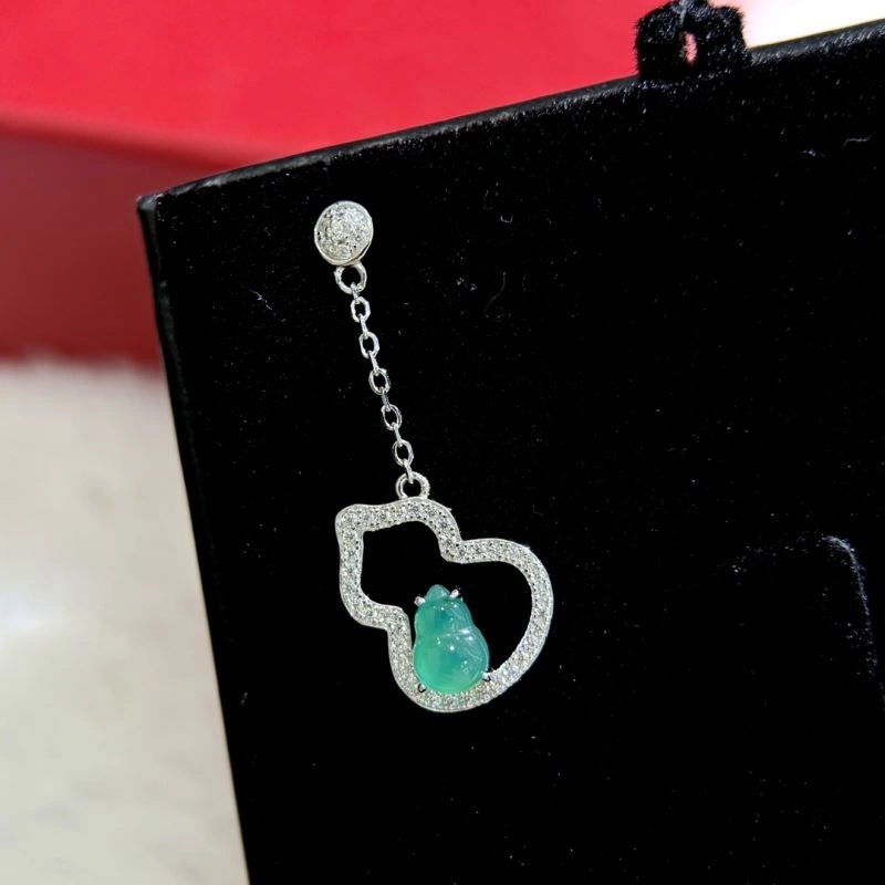 Official Qeelin Earrings