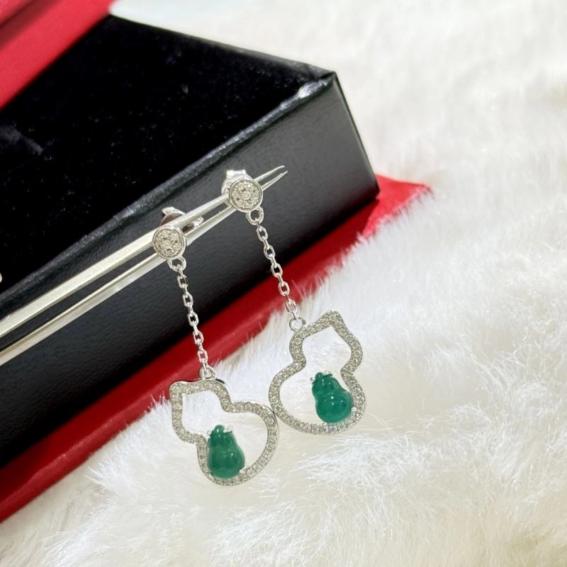 Official Qeelin Earrings