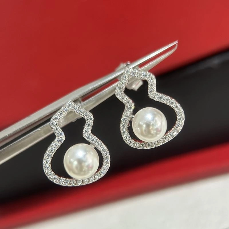 Perfect replica Qeelin Earrings