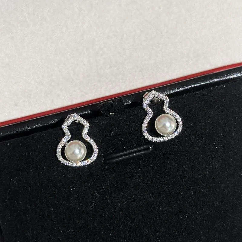 Perfect replica Qeelin Earrings