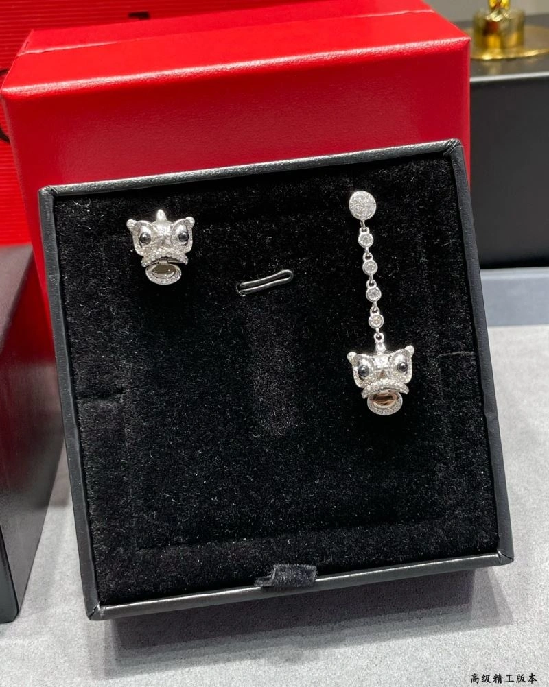 Qeelin Earrings