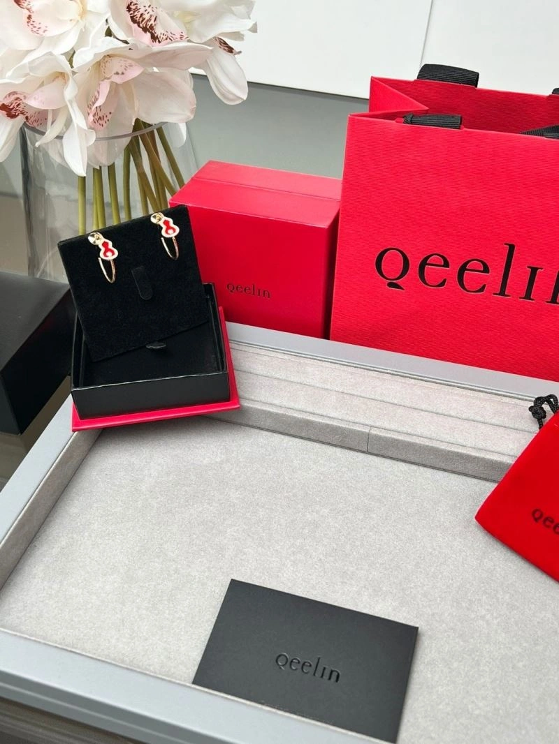 Qeelin Earrings