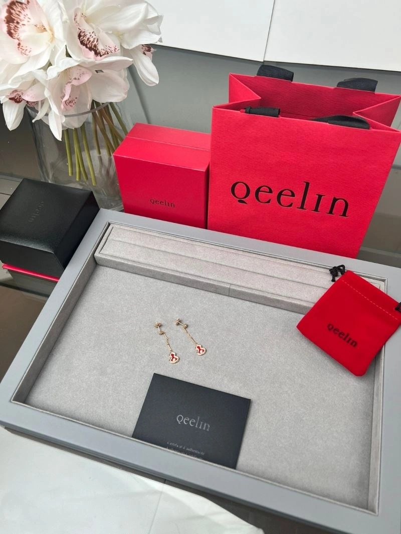 Qeelin Earrings