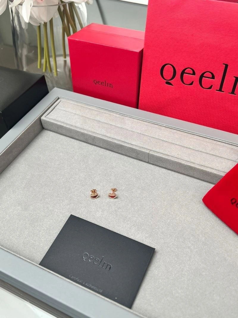Low-cost Qeelin Earrings