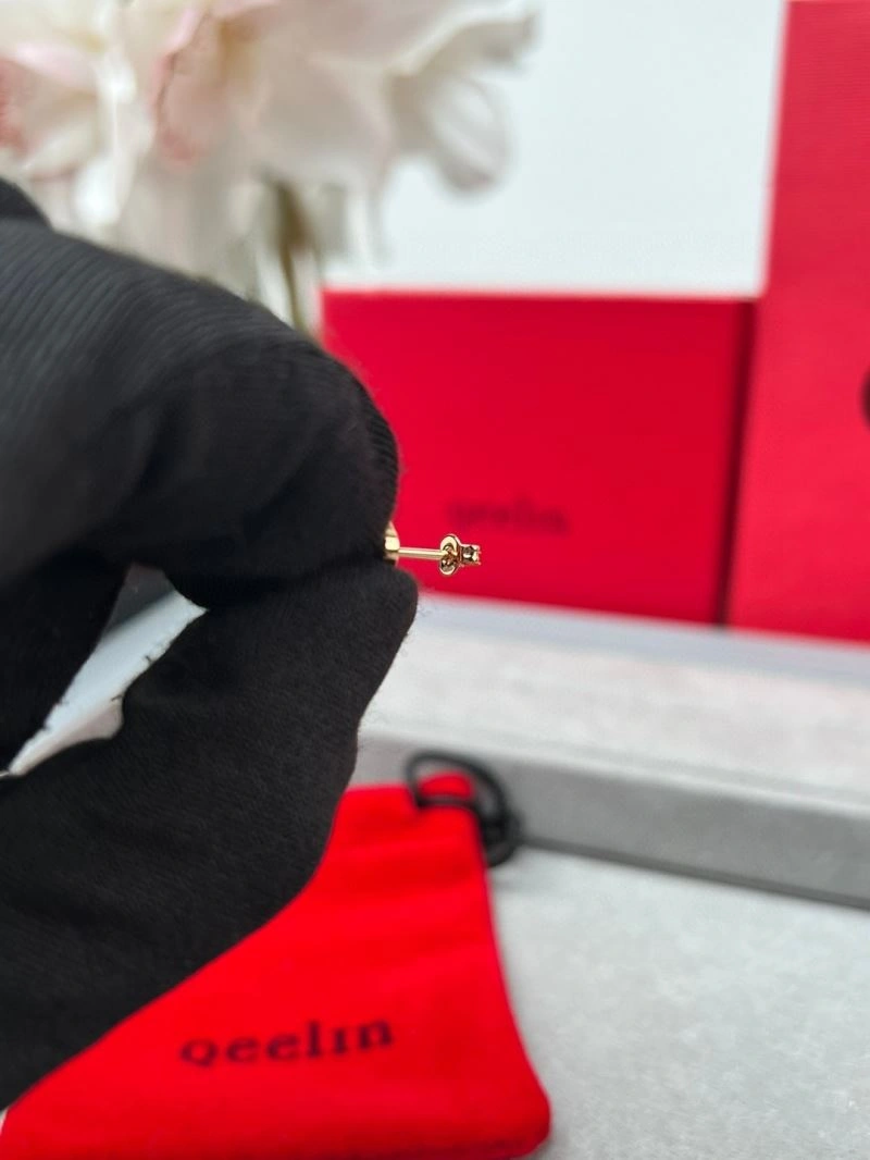 Low-cost Qeelin Earrings