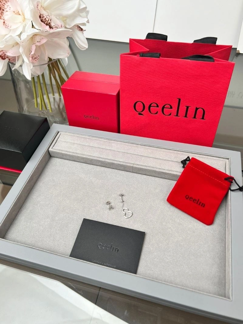 Qeelin Earrings