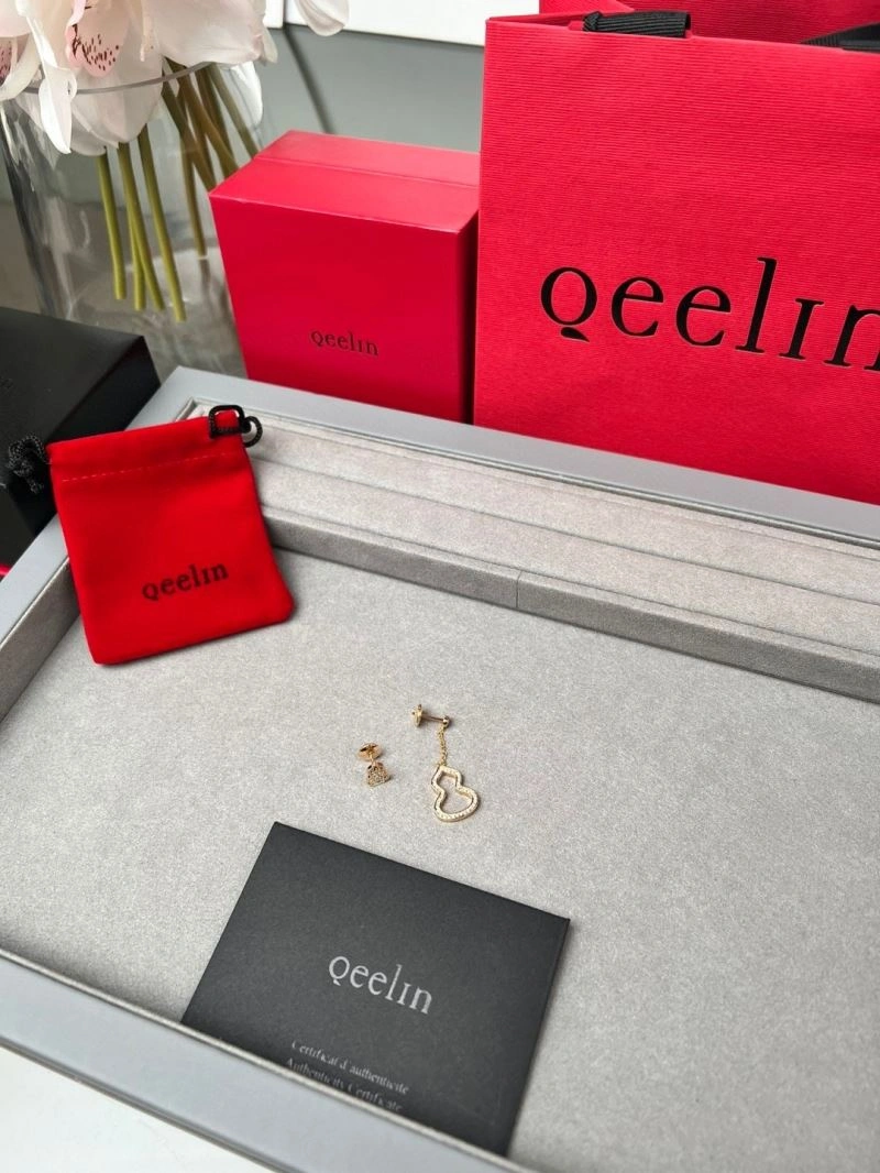 Precise copy Qeelin Earrings