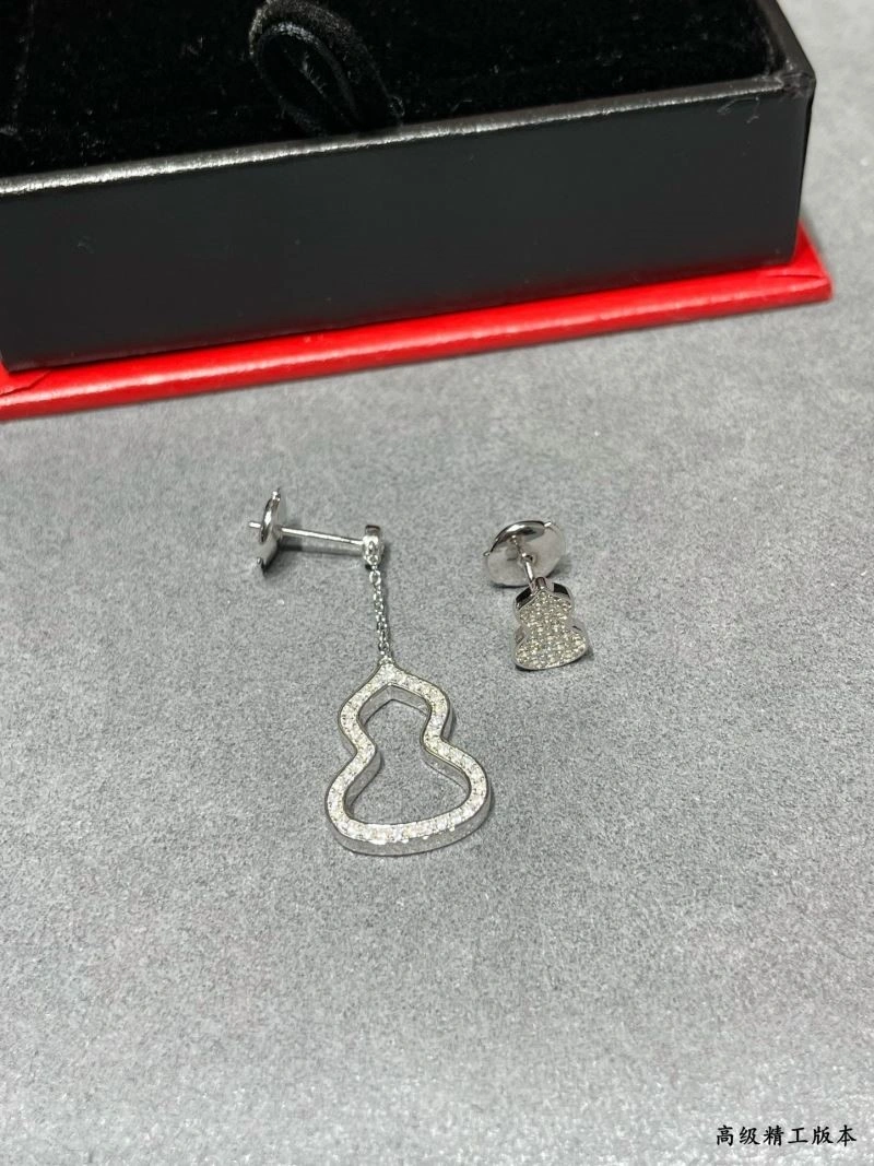 Qeelin Earrings