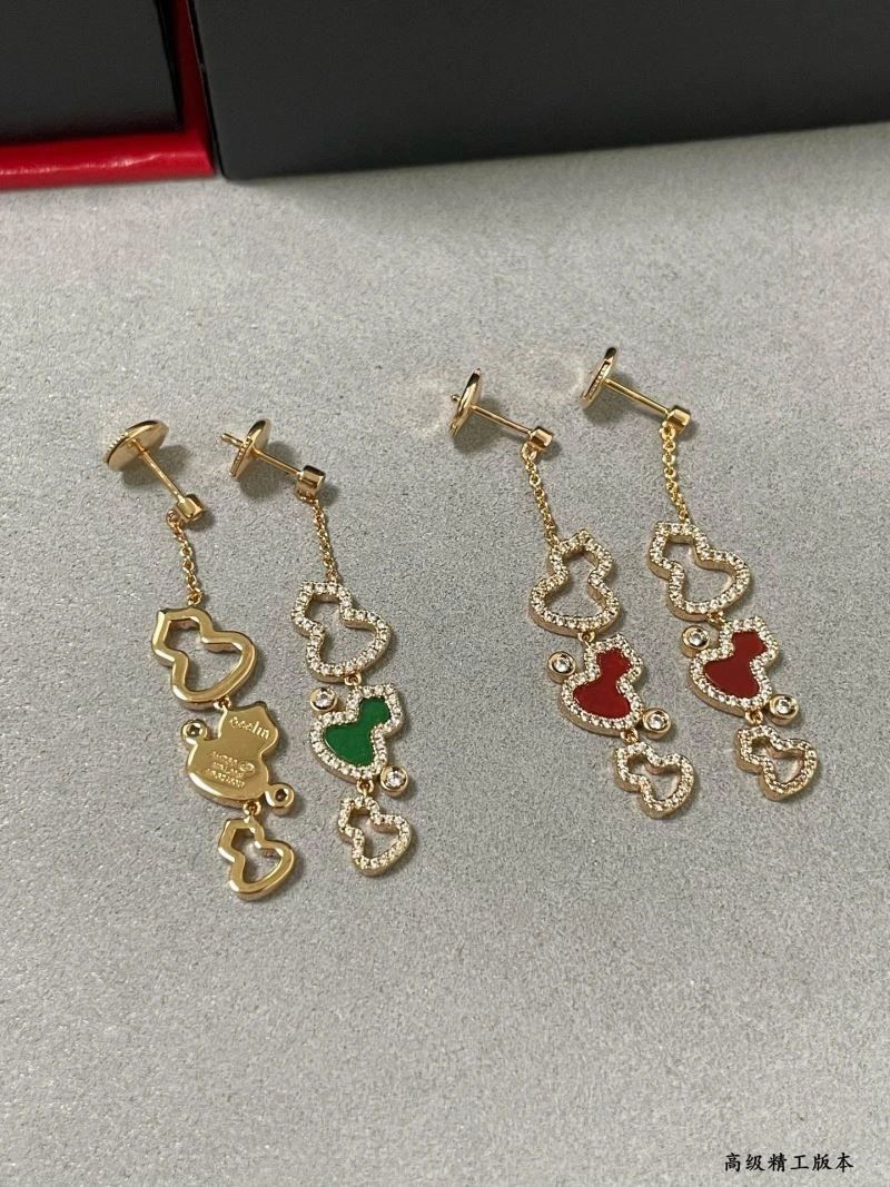 Official Qeelin Earrings