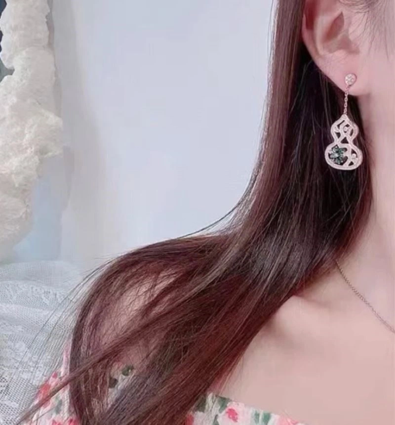 Cut-rate Qeelin Earrings