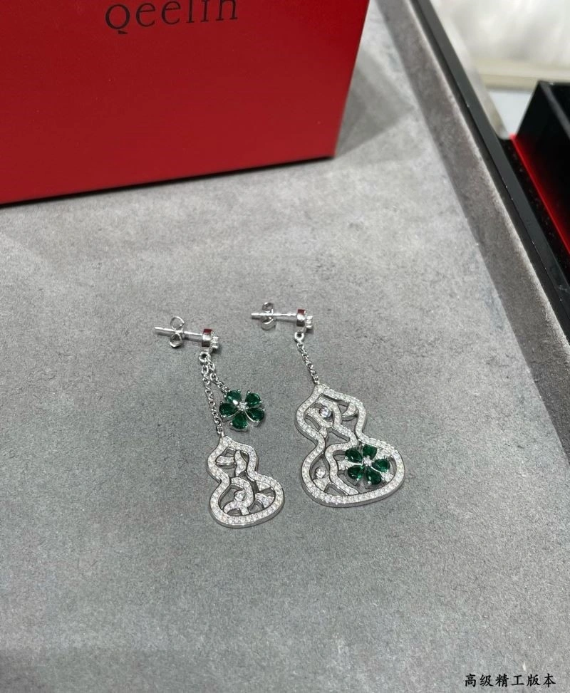 Cut-rate Qeelin Earrings