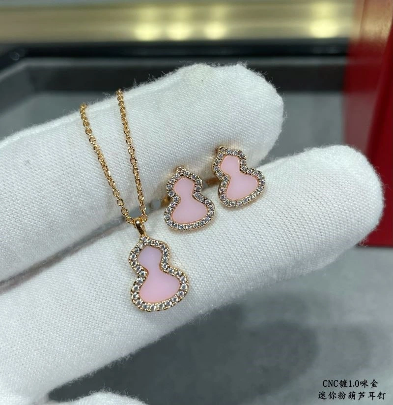 Qeelin Earrings