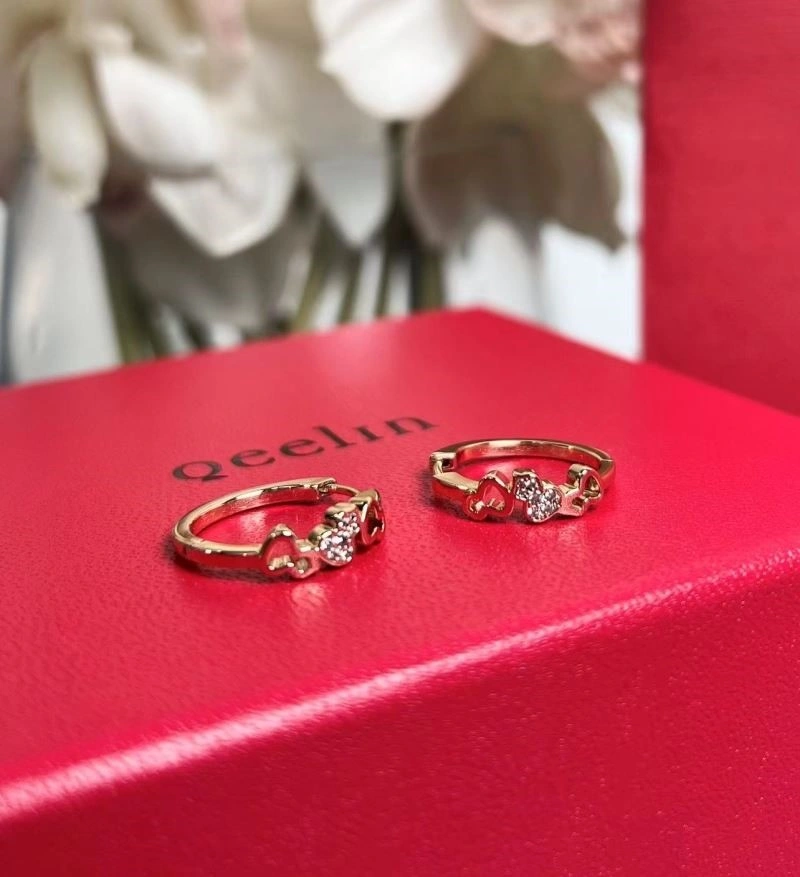 Qeelin Earrings