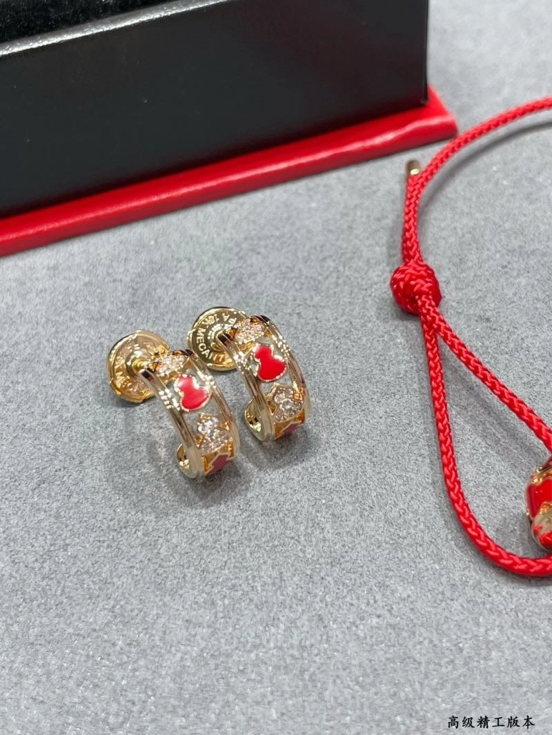 Indistinguishable Qeelin Earrings