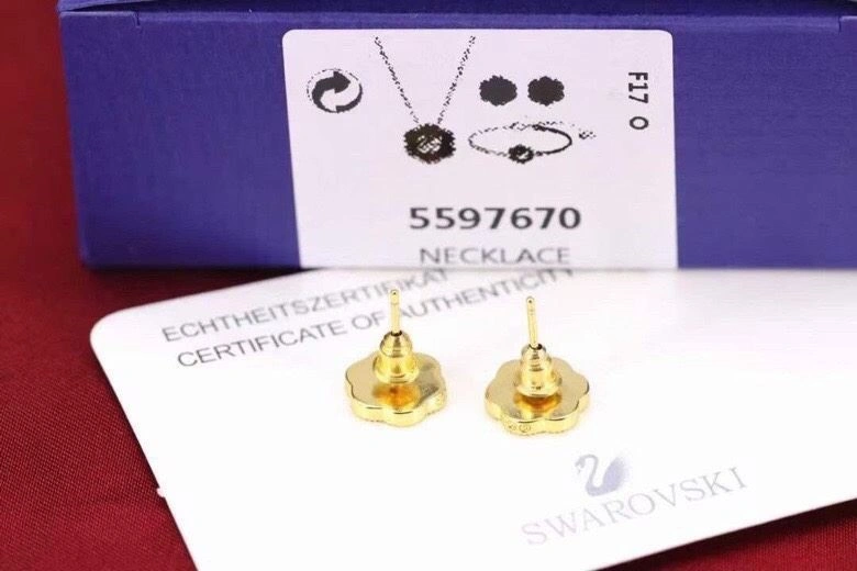 Inexpensive Qeelin Earrings
