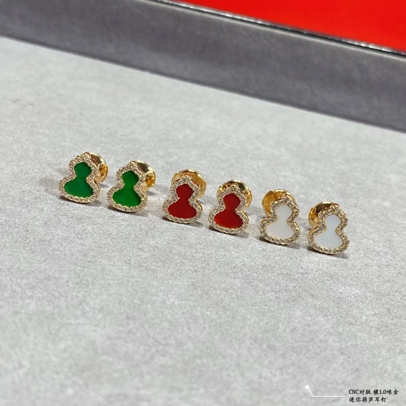 Top match Qeelin Earrings