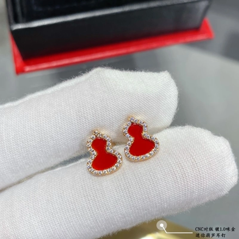 Top match Qeelin Earrings