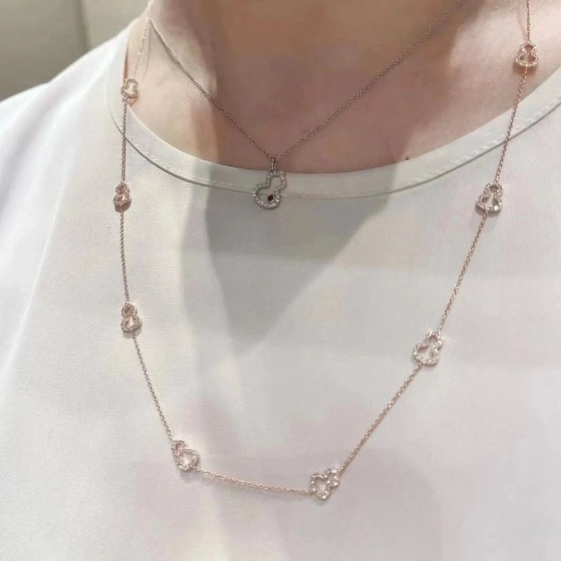 Low-cost Qeelin Necklaces