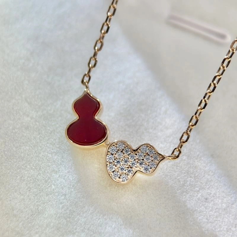 High fidelity Qeelin Necklaces
