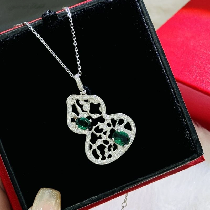 Bargain Qeelin Necklaces