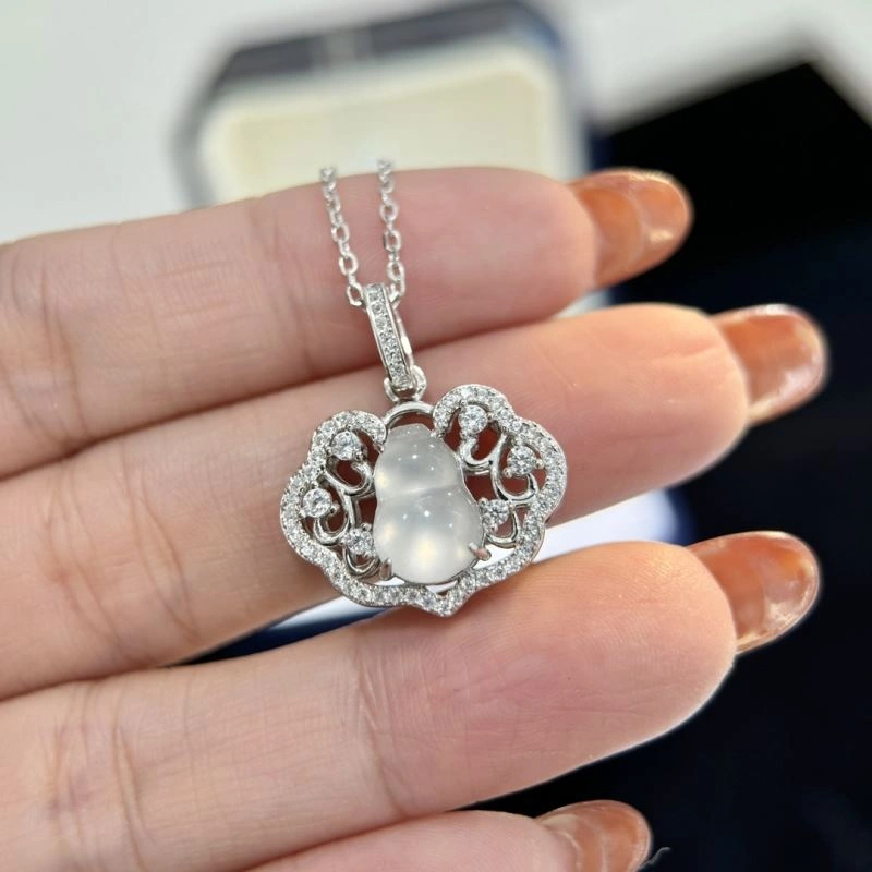 Bargain Qeelin Necklaces