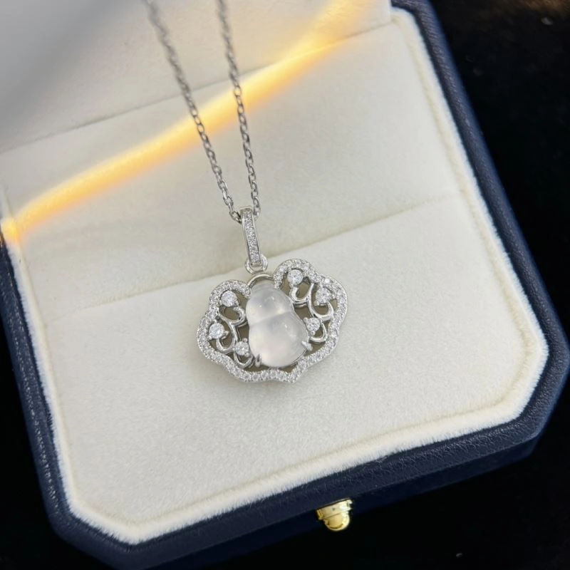 Bargain Qeelin Necklaces