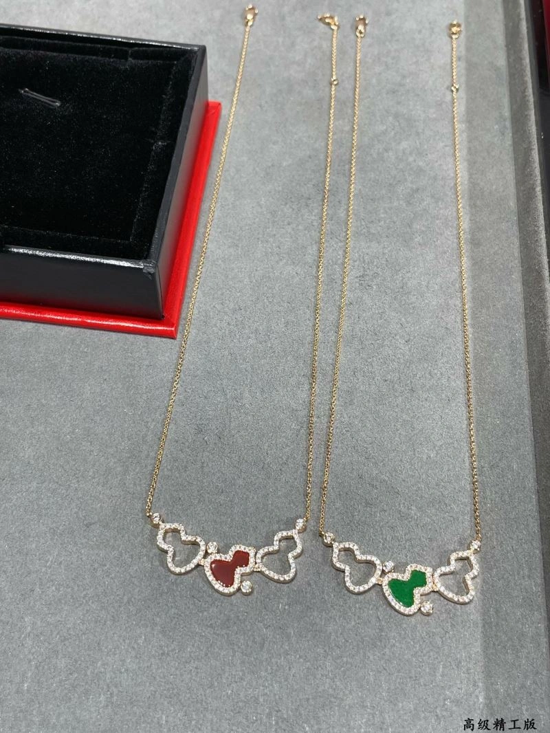 Official Qeelin Necklaces
