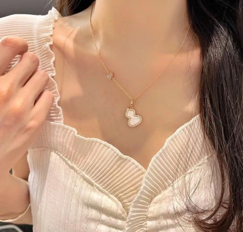 Cut-rate Qeelin Necklaces