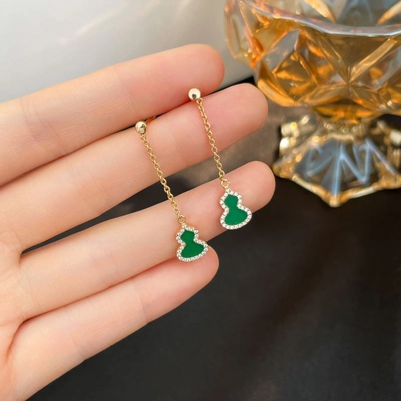 Qeelin Necklaces