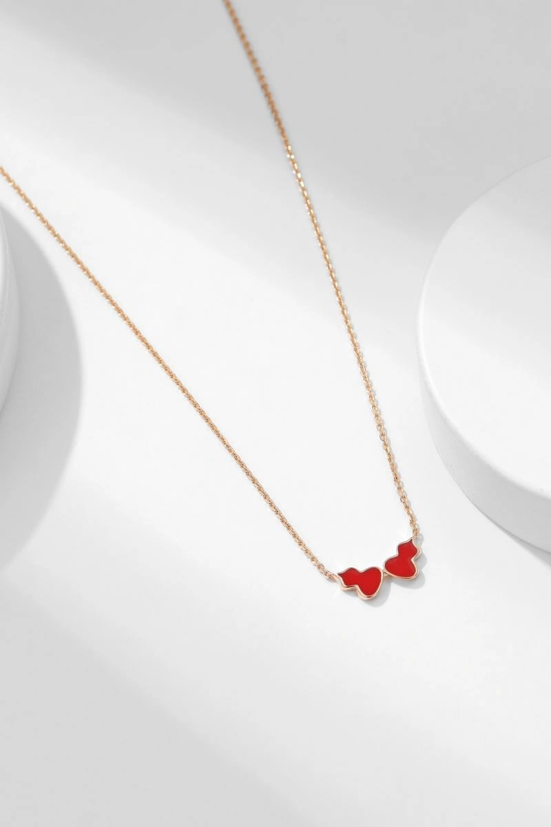 Accurate model Qeelin Necklaces
