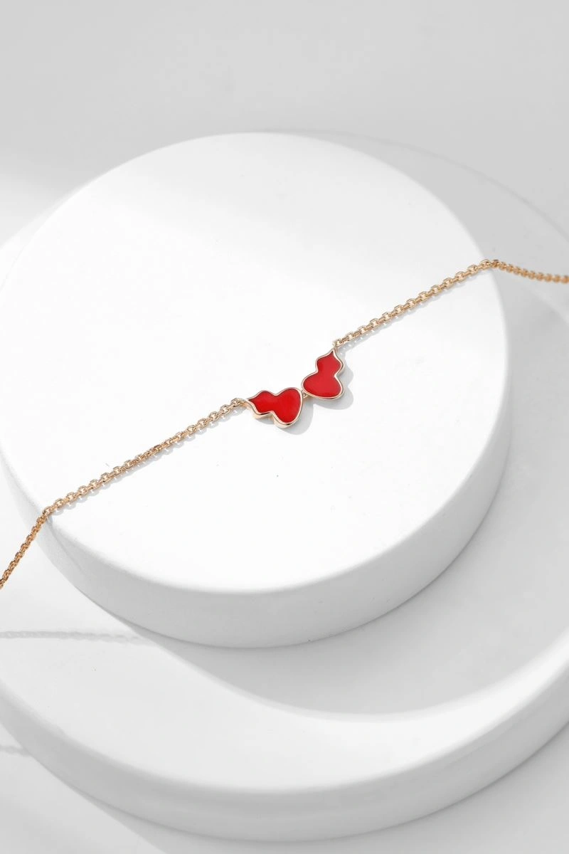 Accurate model Qeelin Necklaces