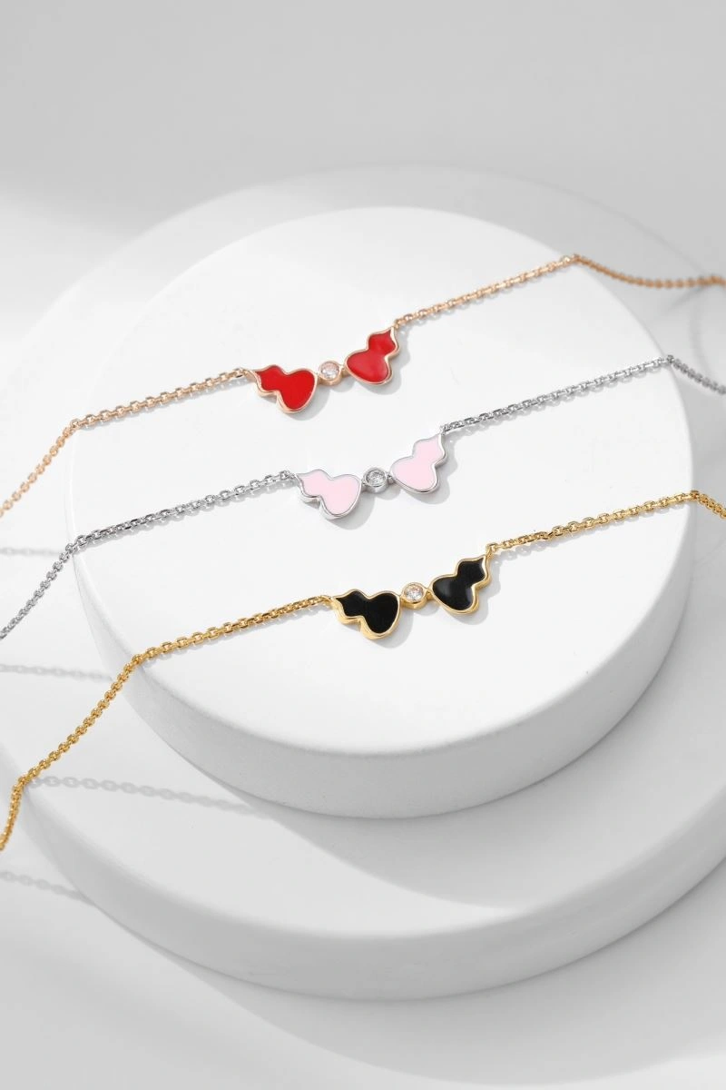 Mirror quality Qeelin Necklaces