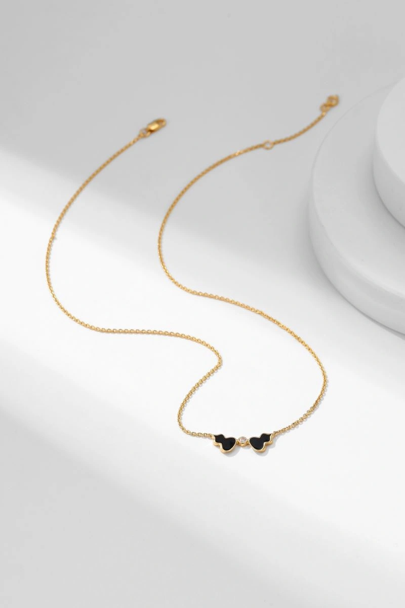 Mirror quality Qeelin Necklaces