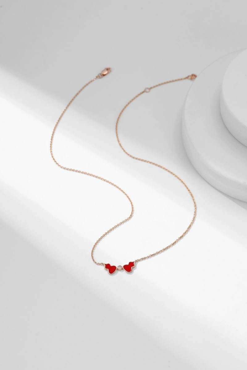 Mirror quality Qeelin Necklaces