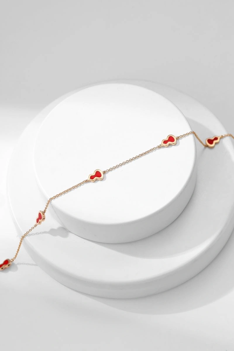 Value-priced Qeelin Necklaces