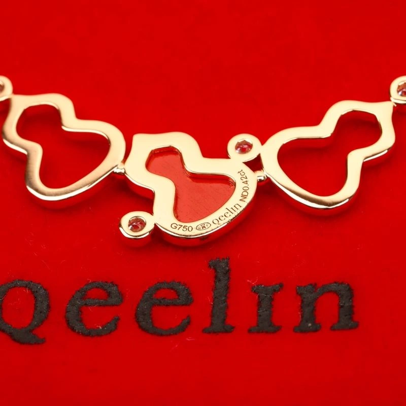 Accurate model Qeelin Necklaces