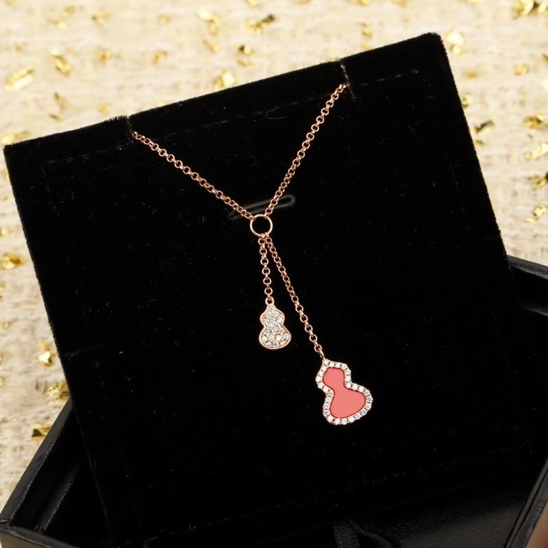 Discounted Qeelin Necklaces