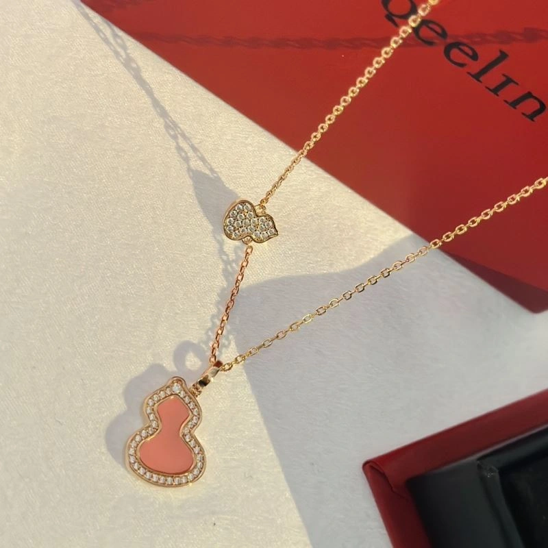 Accurate model Qeelin Necklaces
