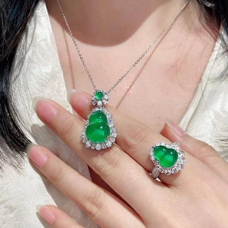 High accuracy Qeelin Necklaces