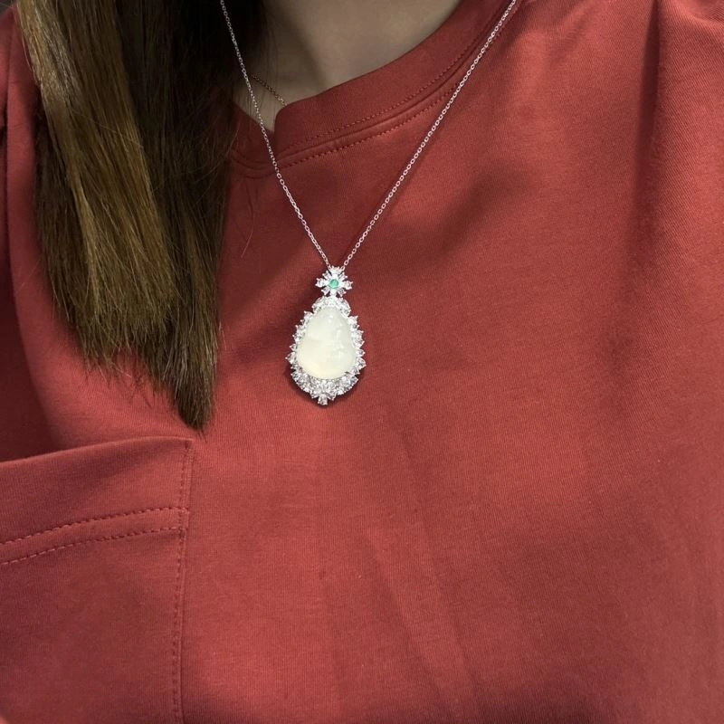 Precise copy Qeelin Necklaces