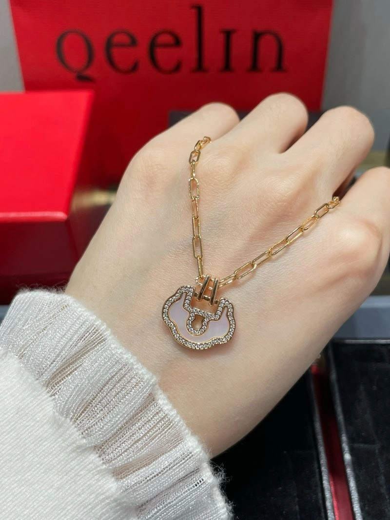 Official Qeelin Necklaces