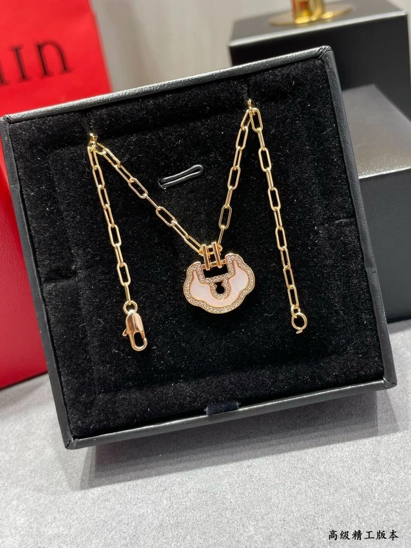 Official Qeelin Necklaces