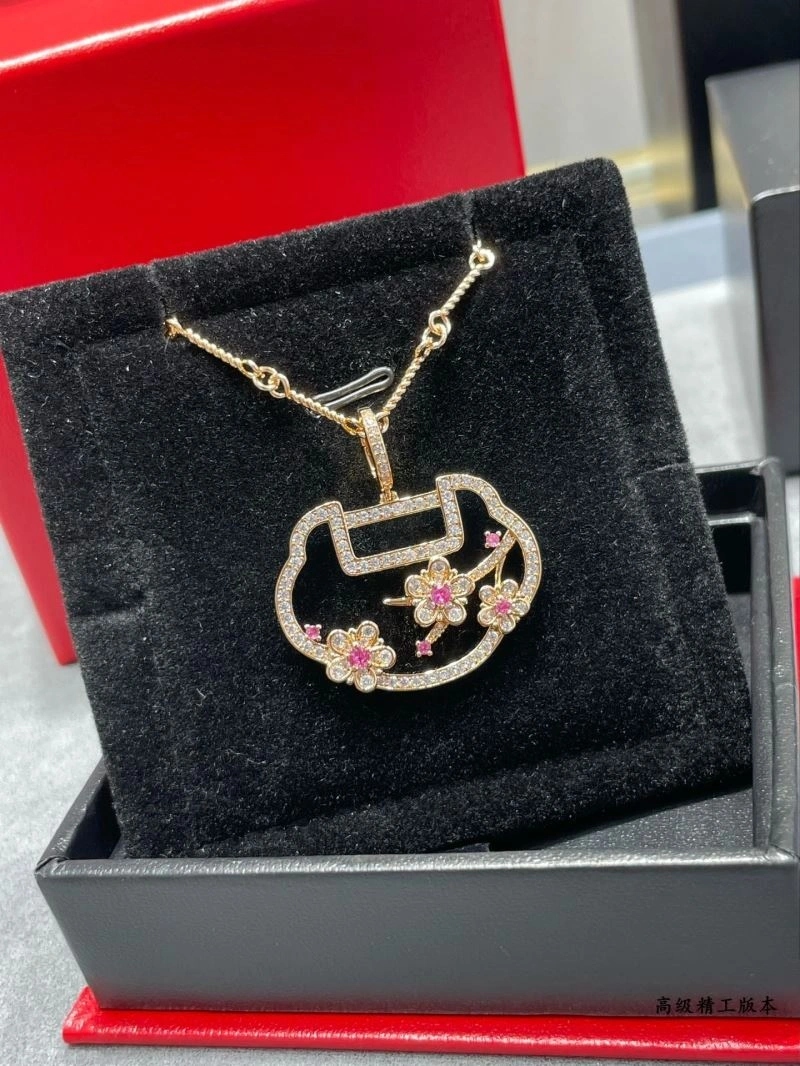 Genuine Qeelin Necklaces