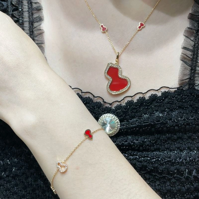 Budget-friendly Qeelin Necklaces