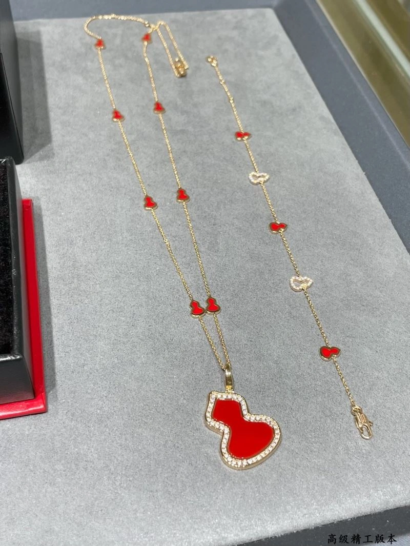 Budget-friendly Qeelin Necklaces