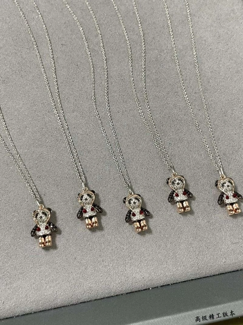 Qeelin Necklaces