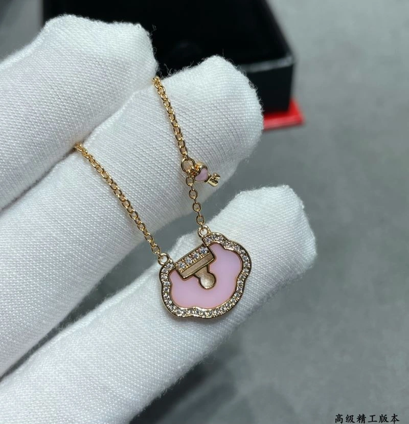 Qeelin Necklaces