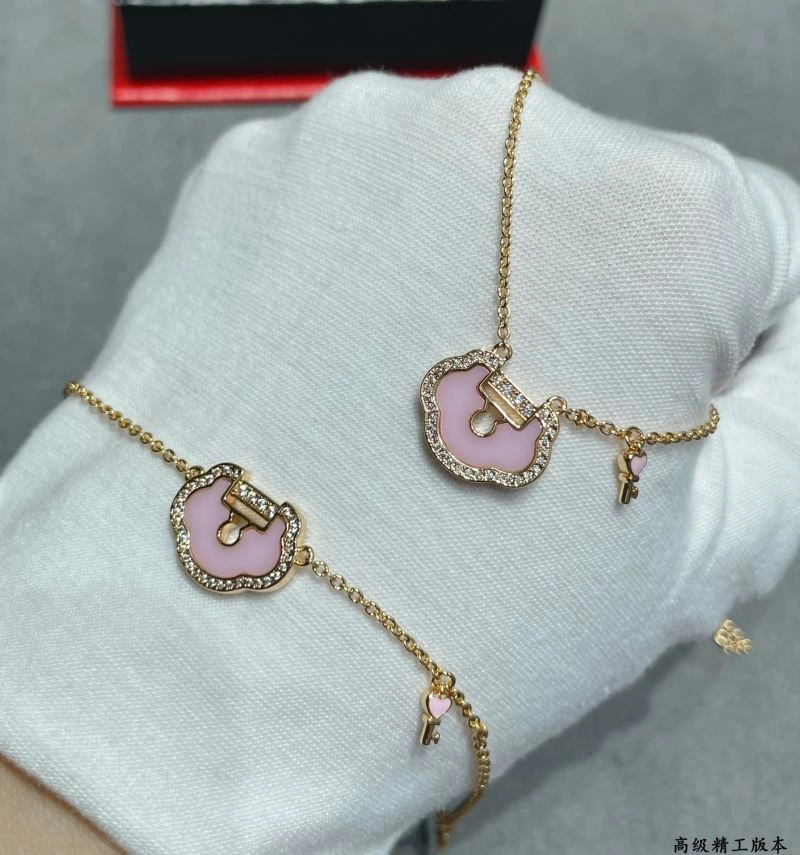 Qeelin Necklaces